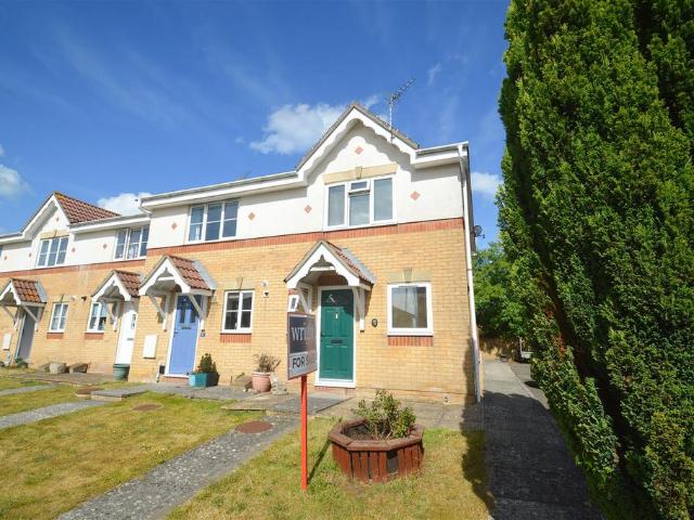 2 bedroom end of terrace house for sale