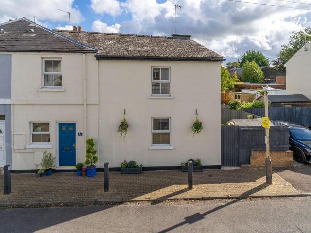 2 bedroom end of terrace house for sale