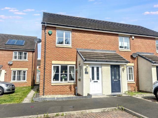 2 bedroom end of terrace house for sale