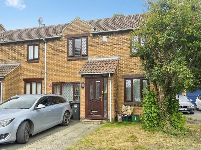 2 bedroom end of terrace house for sale