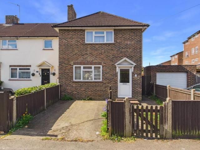 2 bedroom end of terrace house for sale
