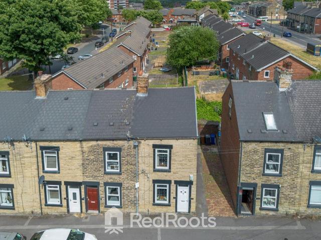 2 bedroom end of terrace house for sale