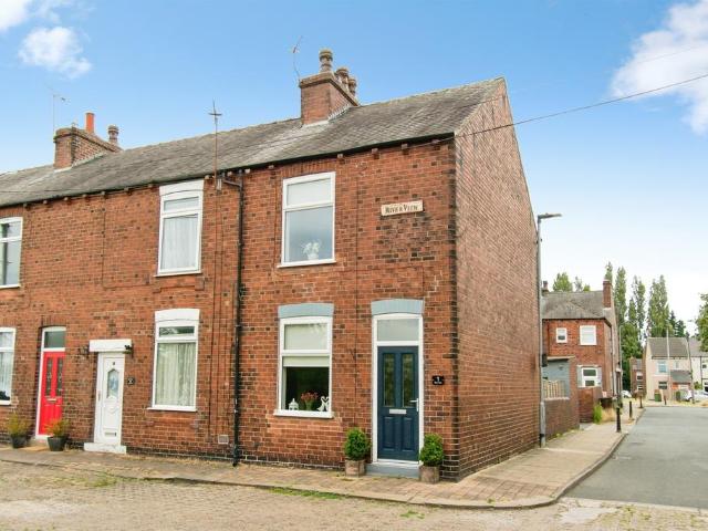 2 bedroom end of terrace house for sale