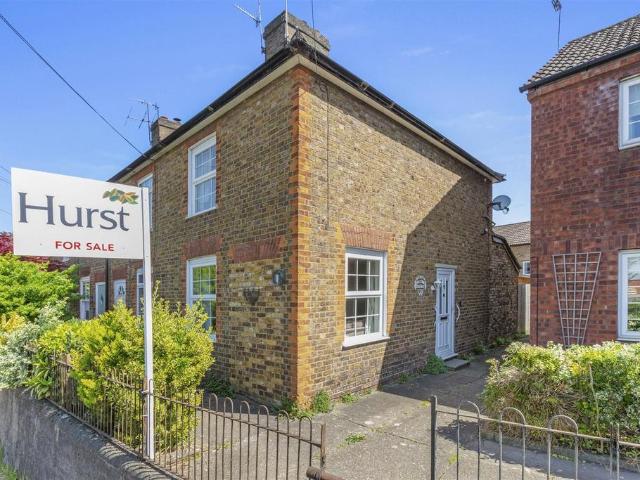 2 bedroom end of terrace house for sale
