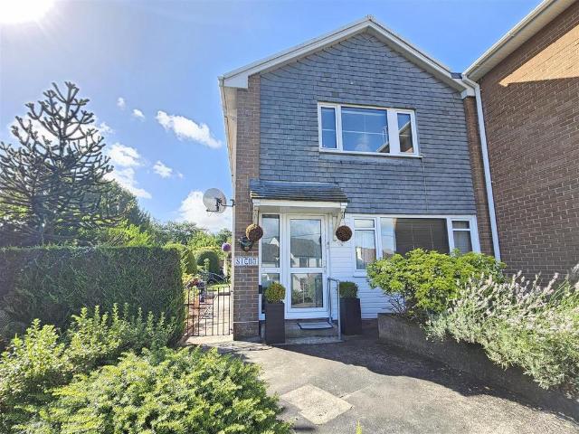 2 bedroom end of terrace house for sale