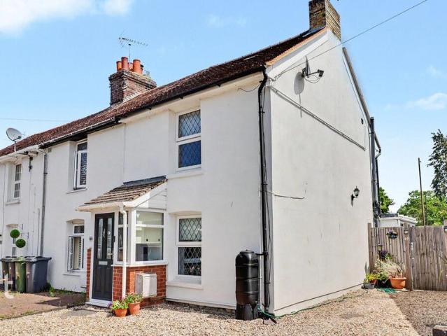 2 bedroom end of terrace house for sale