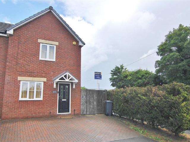 2 bedroom end of terrace house for sale