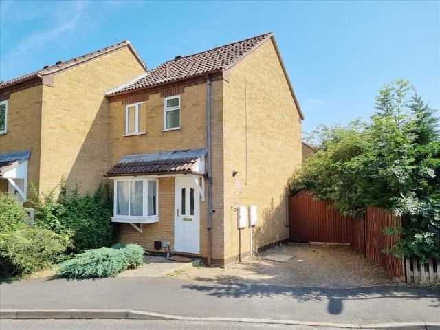 2 bedroom end of terrace house for sale