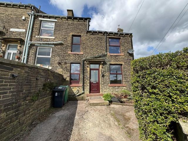 2 bedroom end of terrace house for sale