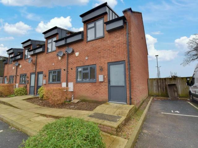 2 bedroom end of terrace house for sale