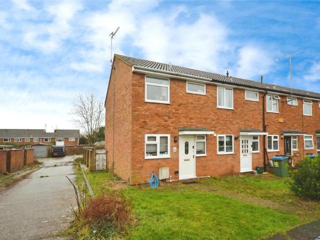2 bedroom end of terrace house for sale