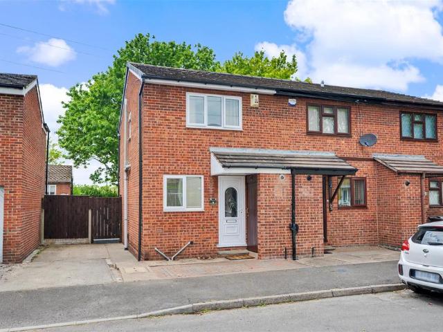2 bedroom end of terrace house for sale
