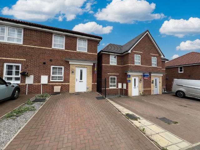 2 bedroom end of terrace house for sale