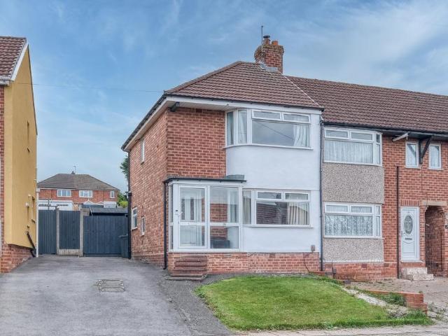 2 bedroom end of terrace house for sale