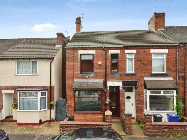 2 bedroom end of terrace house for sale