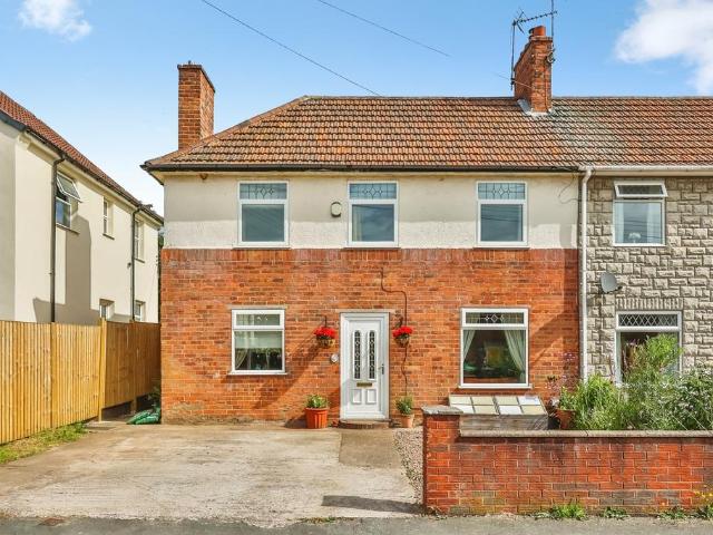 2 bedroom end of terrace house for sale
