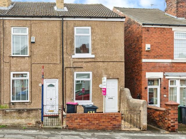 2 bedroom end of terrace house for sale