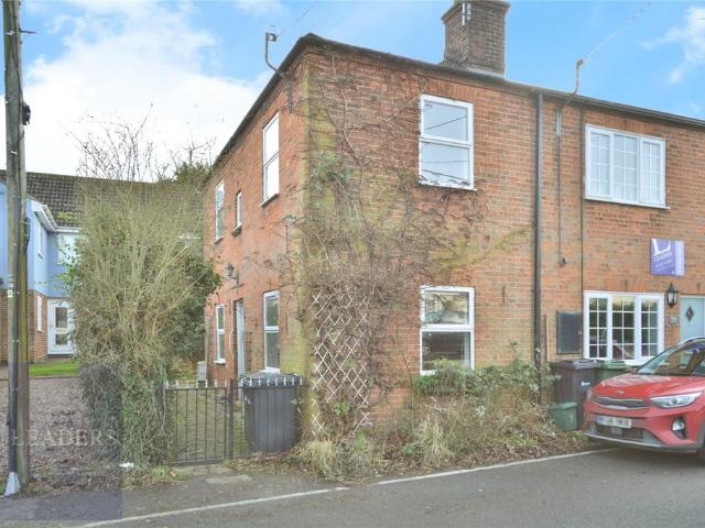 2 bedroom end of terrace house for sale