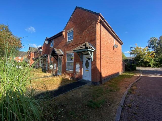 2 bedroom end of terrace house for sale
