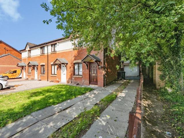 2 bedroom end of terrace house for sale