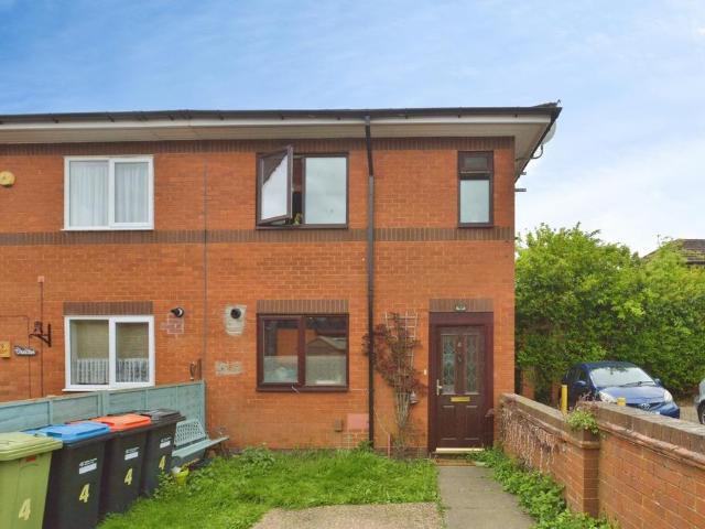 2 bedroom end of terrace house for sale