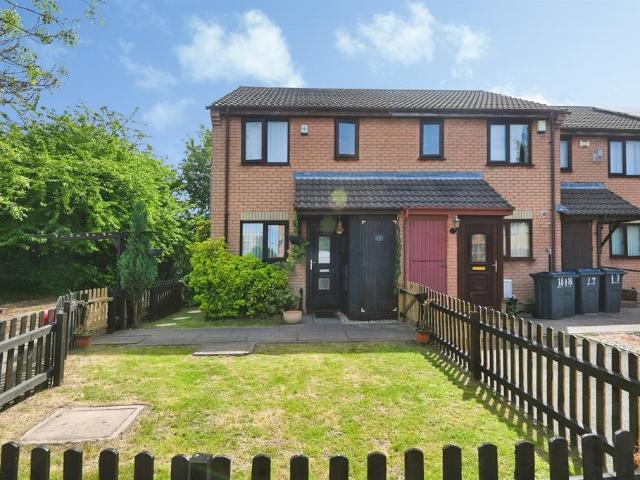 2 bedroom end of terrace house for sale