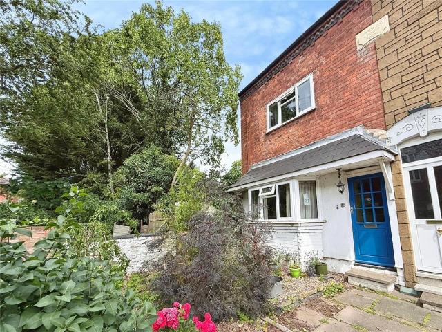 2 bedroom end of terrace house for sale