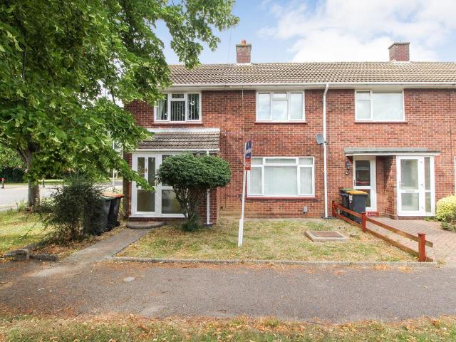 2 bedroom end of terrace house for sale
