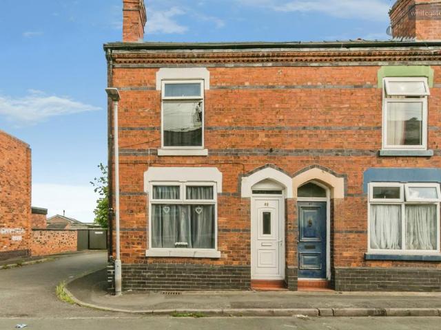 2 bedroom end of terrace house for sale