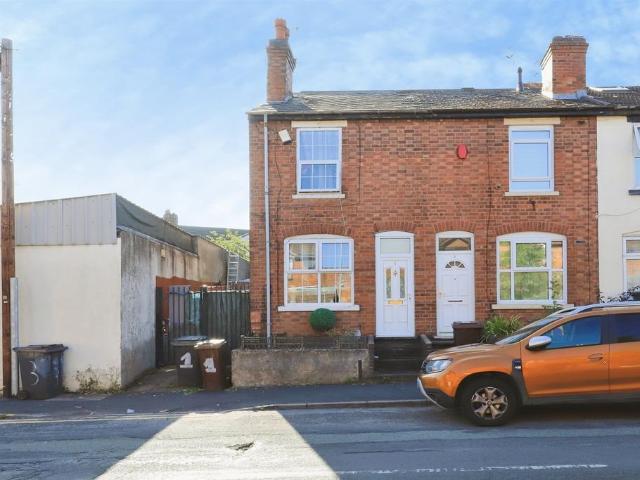 2 bedroom end of terrace house for sale