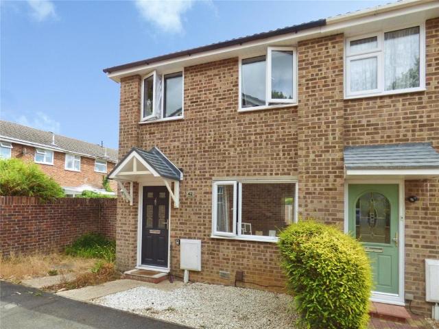 2 bedroom end of terrace house for sale