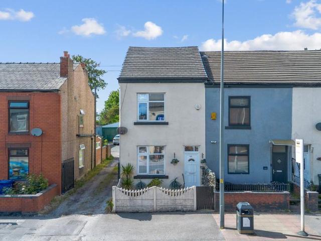 2 bedroom end of terrace house for sale