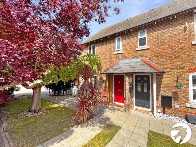 2 bedroom end of terrace house for sale
