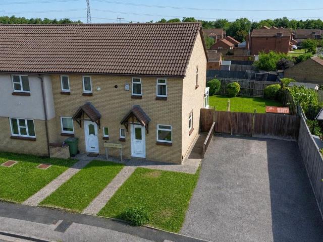 2 bedroom end of terrace house for sale