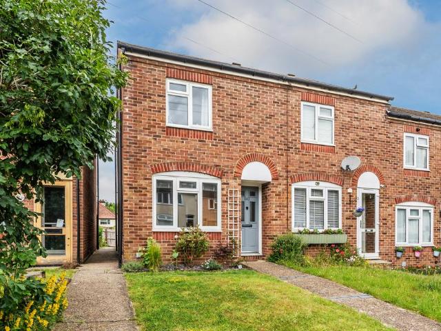 2 bedroom end of terrace house for sale