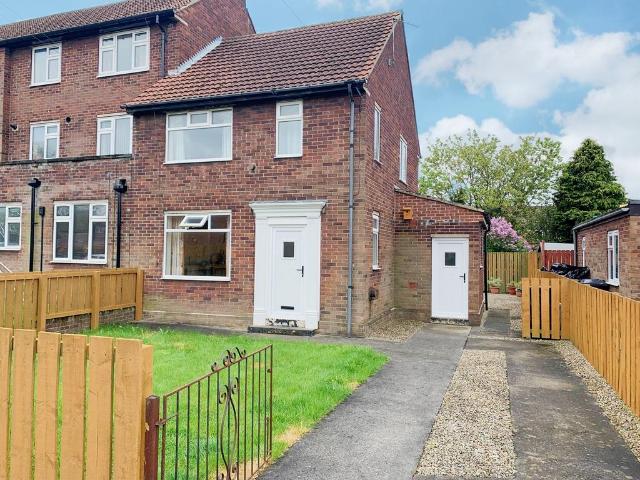 2 bedroom end of terrace house for sale