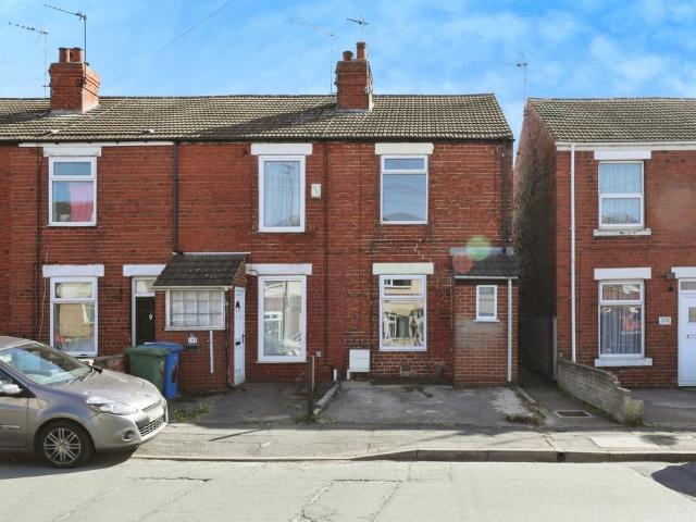 2 bedroom end of terrace house for sale