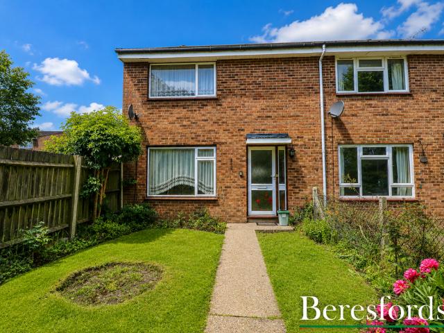 2 bedroom end of terrace house for sale