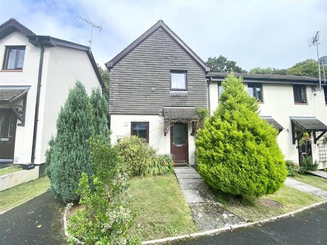 2 bedroom end of terrace house for sale