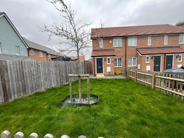 2 bedroom end of terrace house for sale