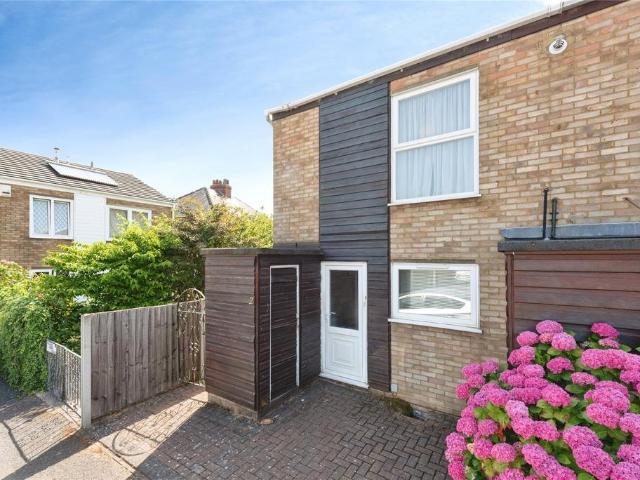 2 bedroom end of terrace house for sale