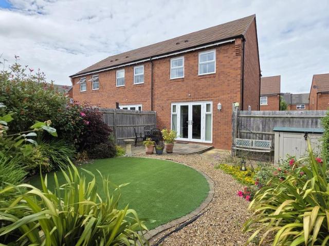 2 bedroom end of terrace house for sale