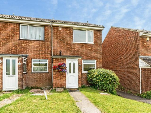 2 bedroom end of terrace house for sale