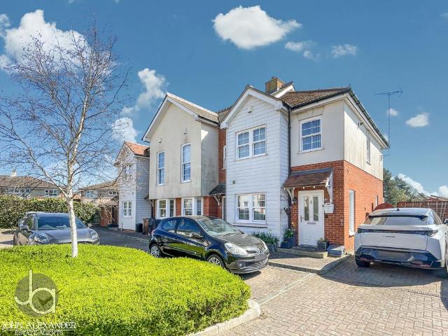 2 bedroom end of terrace house for sale