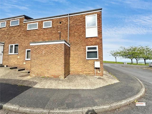 2 bedroom end of terrace house for sale