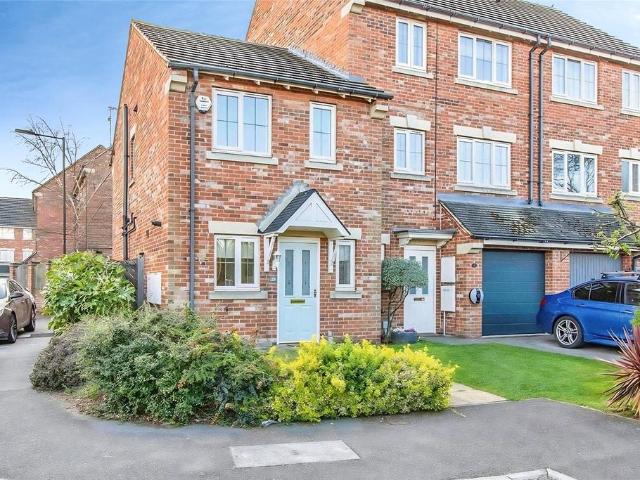 2 bedroom end of terrace house for sale