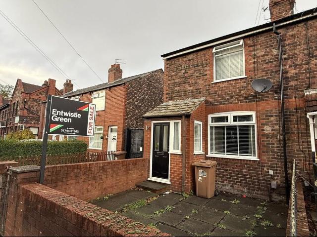 2 bedroom end of terrace house for sale