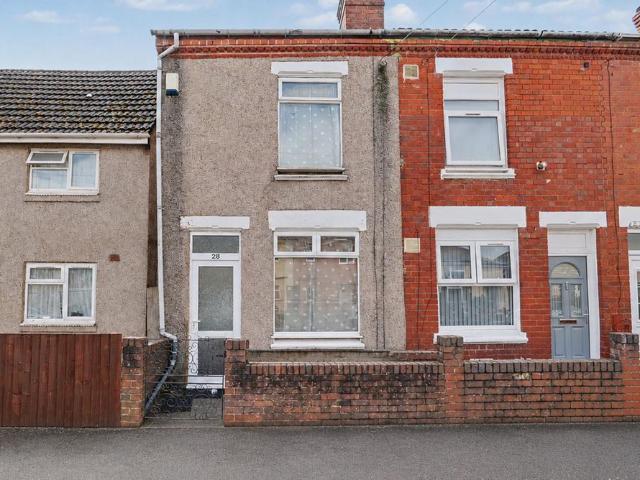 2 bedroom end of terrace house for sale