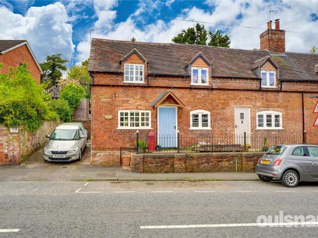 2 bedroom end of terrace house for sale