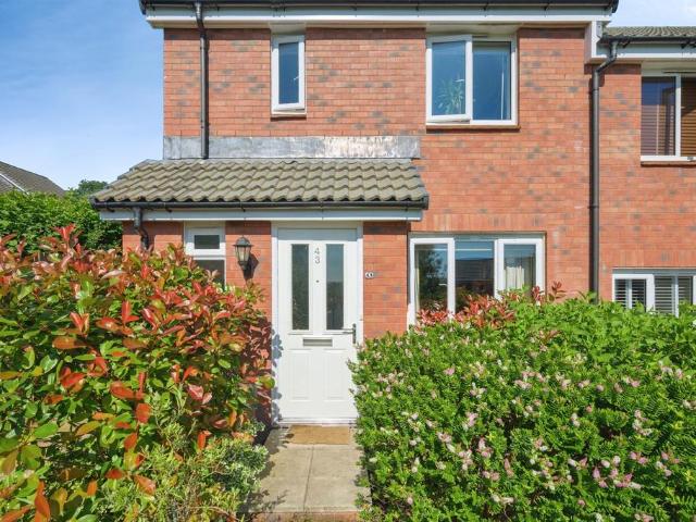 2 bedroom end of terrace house for sale